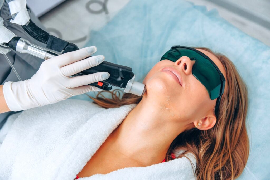 Laserová epilace recenze a zkušenosti klientů s naší prací